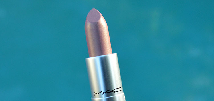 MAC Frost Lipstick in Fabby review | Bay Area Fashionista